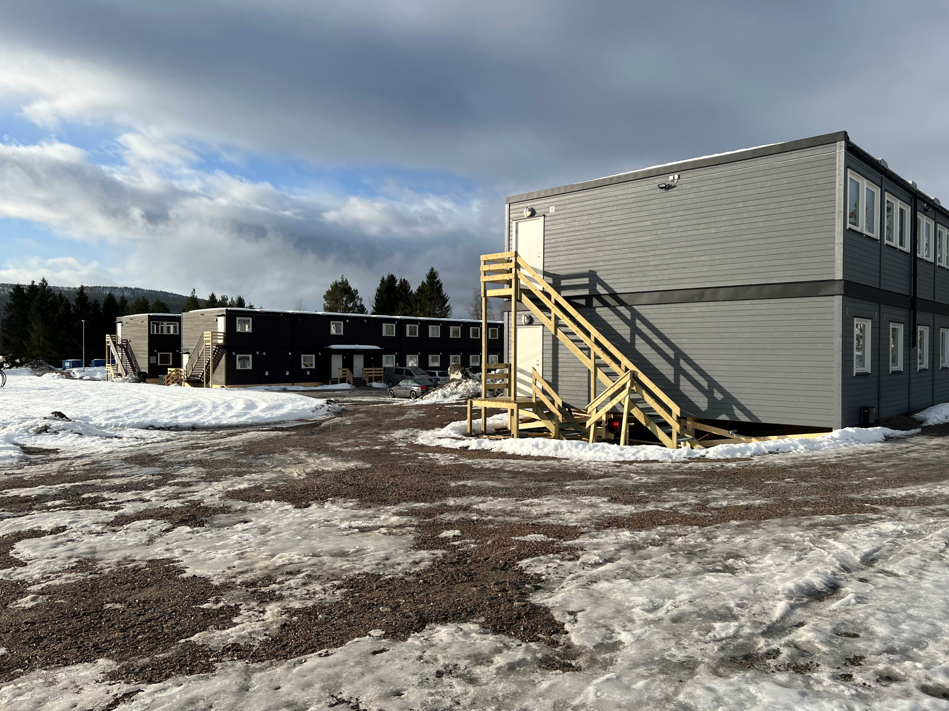 Bo i brakkerigg | Anleggscamp med alle fasiliteter - Algeco